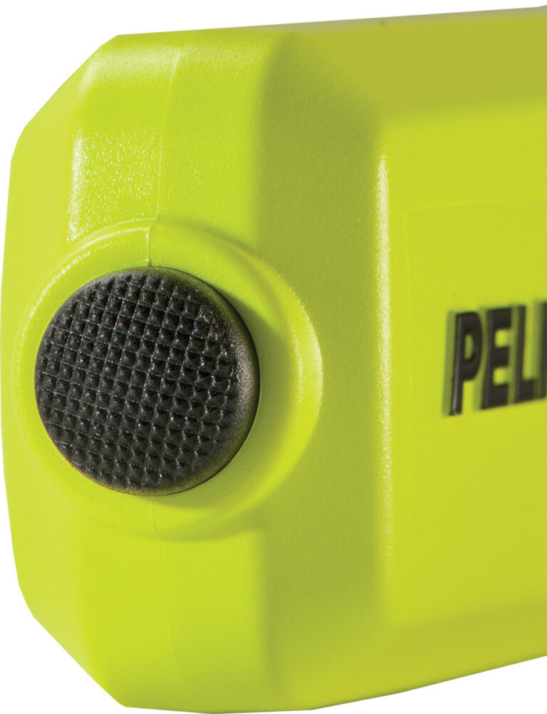 Pelican 3325 Safety Certified Torch – 162 Lumens (3AA) | Elite Outdoor Gear